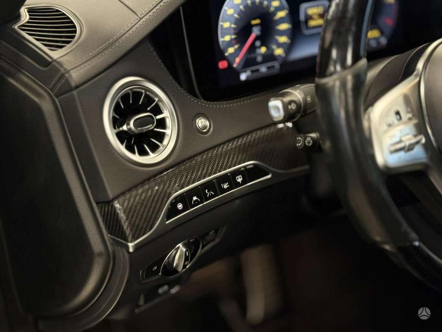 Violet Mercedes-Benz S 400 2018 in Klaipeda, with an engine capacity of 2.93 L and mileage of 252 thousand km for 41900 €, photo 23 on AUTOMOTO.COM.LV