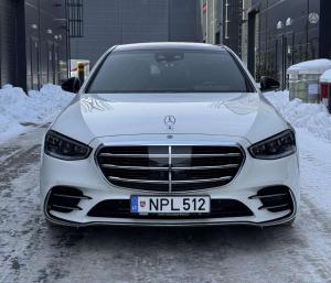 White Mercedes-Benz S 400 2021 in Klaipeda, with an engine capacity of 2.93 L and mileage of 138 thousand km for 70900 €, photo 7 on AUTOMOTO.COM.LV