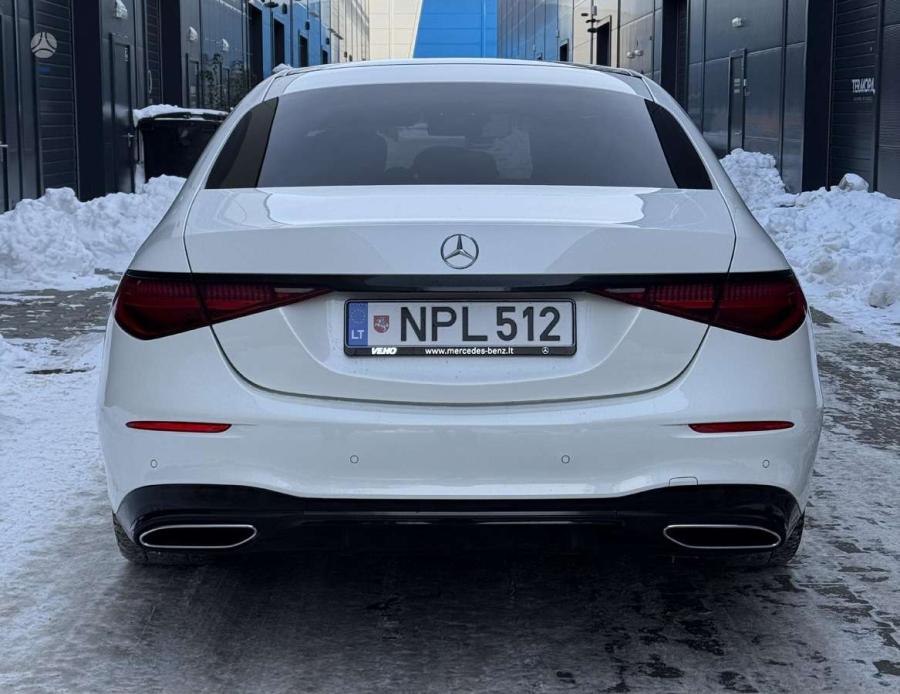 White Mercedes-Benz S 400 2021 in Klaipeda, with an engine capacity of 2.93 L and mileage of 138 thousand km for 70900 €, photo 8 on AUTOMOTO.COM.LV