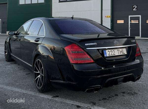 Melns Mercedes-Benz s-420 2006 Tartu, ar dzinēja tilpumu 0.24 L un nobraukumu 292 tūkst. km par 9000 €, foto 1 vietnē AUTOMOTO.COM.LV