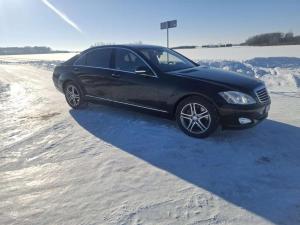 Melns Mercedes-Benz s-420 2008 Klaipėda, ar dzinēja tilpumu 4.00 L un nobraukumu 406 tūkst. km par 7200 €, foto  vietnē AUTOMOTO.COM.LV