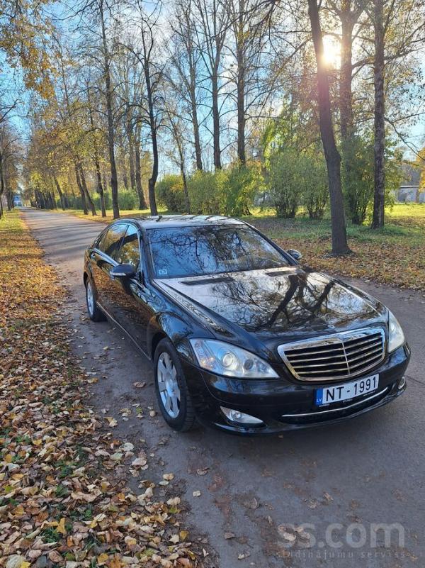 Melns Mercedes-Benz s-420 2008 Rīga, ar dzinēja tilpumu 4.20 L un nobraukumu 400 tūkst. km par 7000 €, foto 3 vietnē AUTOMOTO.COM.LV