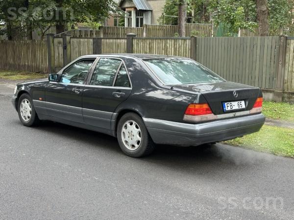 Zils Mercedes-Benz s-420 1994 Rīga, ar dzinēja tilpumu 4.20 L un nobraukumu 279 tūkst. km par 7450 €, foto 6 vietnē AUTOMOTO.COM.LV