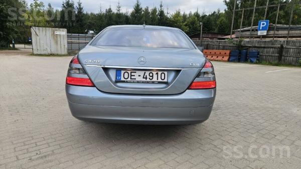Blue Mercedes-Benz s-420 2007 in Riga, with an engine capacity of 4.00 L and mileage of 123 thousand km for 8600 €, photo 7 on AUTOMOTO.COM.LV
