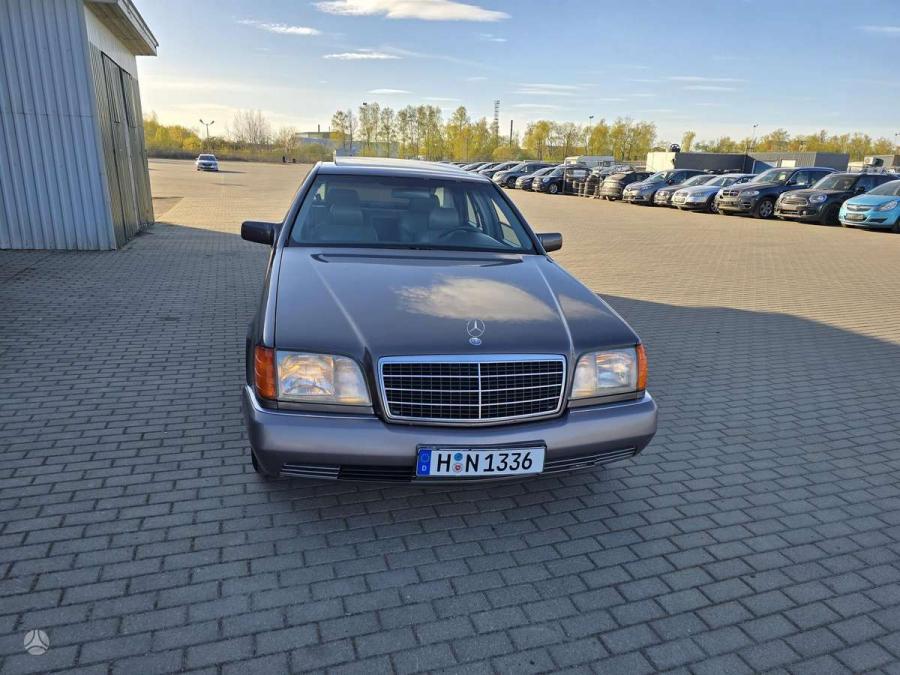 Brūns Mercedes-Benz s-420 1992 Marijampole, ar dzinēja tilpumu 4.20 L un nobraukumu 420 tūkst. km par 5100 €, foto 3 vietnē AUTOMOTO.COM.LV