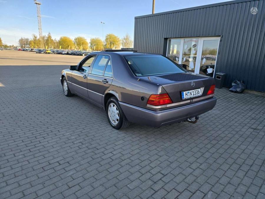 Brūns Mercedes-Benz s-420 1992 Marijampole, ar dzinēja tilpumu 4.20 L un nobraukumu 420 tūkst. km par 5100 €, foto 7 vietnē AUTOMOTO.COM.LV