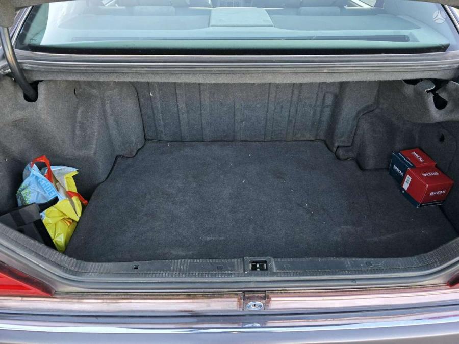Brūns Mercedes-Benz s-420 1992 Marijampole, ar dzinēja tilpumu 4.20 L un nobraukumu 420 tūkst. km par 5100 €, foto 30 vietnē AUTOMOTO.COM.LV
