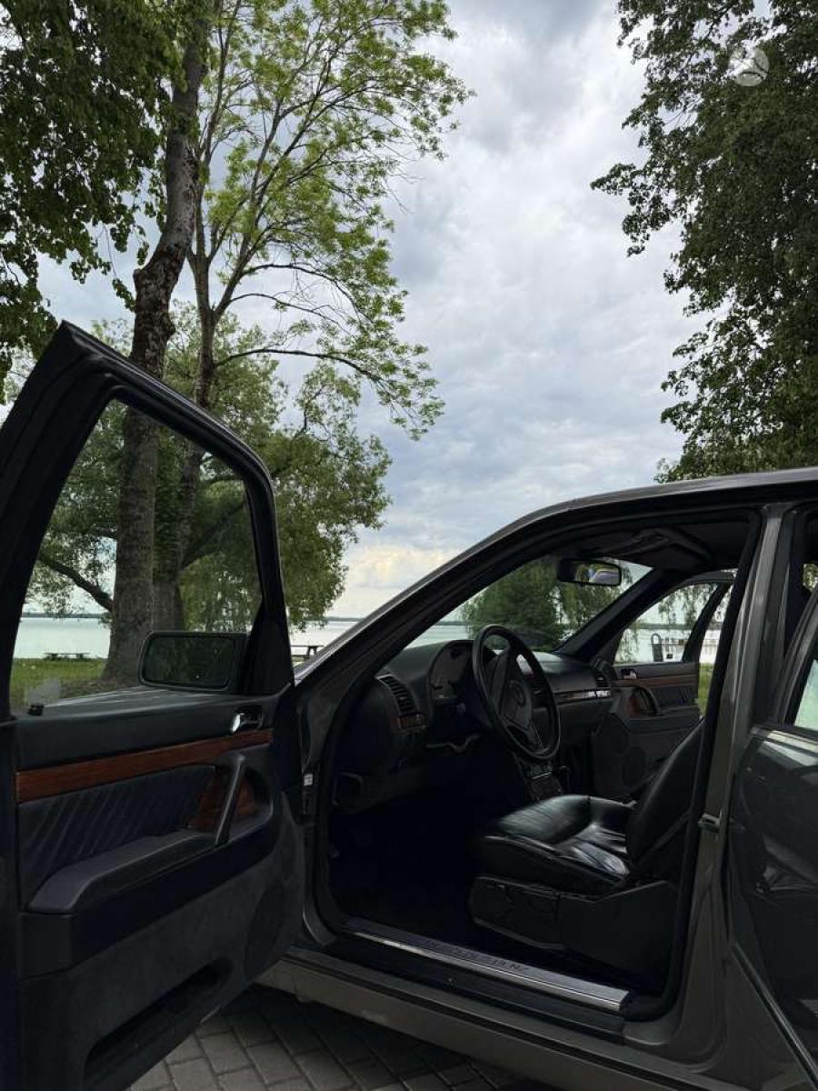 Brūns Mercedes-Benz s-420 1994 Šauļi, ar dzinēja tilpumu 4.20 L un nobraukumu 338 tūkst. km par 12500 €, foto 8 vietnē AUTOMOTO.COM.LV