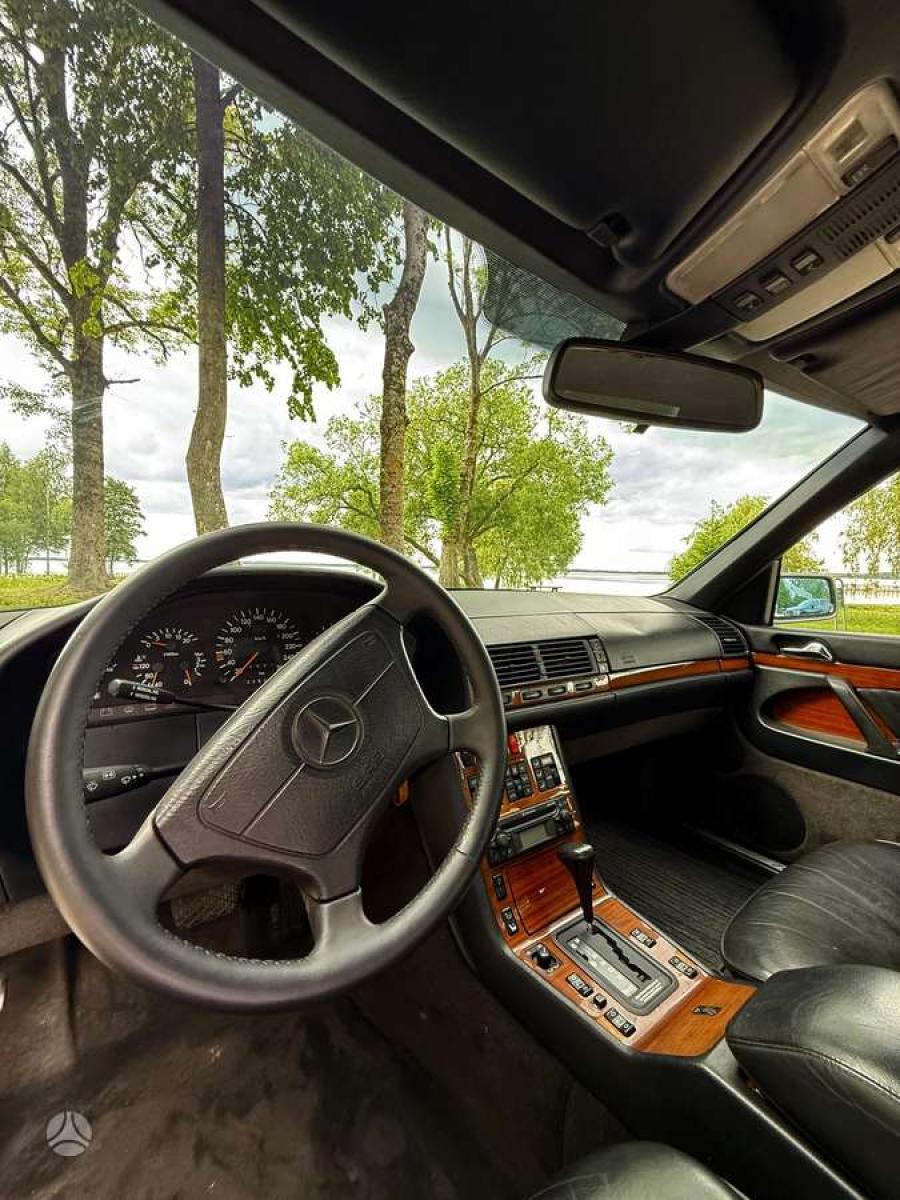 Brūns Mercedes-Benz s-420 1994 Šauļi, ar dzinēja tilpumu 4.20 L un nobraukumu 338 tūkst. km par 12500 €, foto 11 vietnē AUTOMOTO.COM.LV