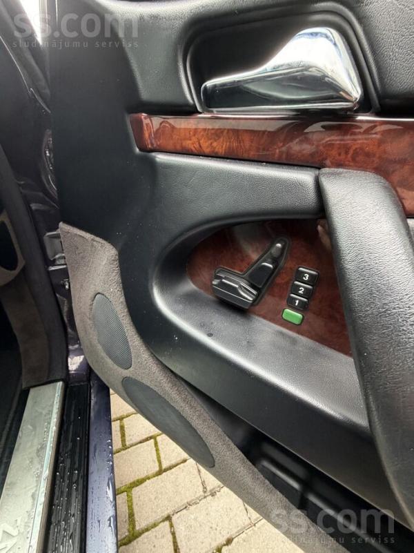 Violet Mercedes-Benz s-420 1997 in Riga, with an engine capacity of 4.20 L and mileage of 334 thousand km for 7900 €, photo 9 on AUTOMOTO.COM.LV