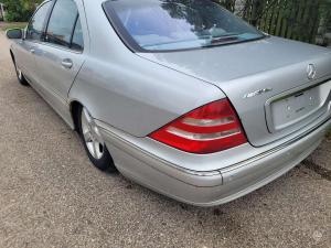 Grey Mercedes-Benz S 430 1999 in Marijampole, with an engine capacity of 4.27 L and mileage of 196 thousand km for 2499 €, photo 8 on AUTOMOTO.COM.LV