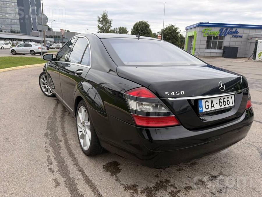 Melns Mercedes-Benz S 450 2007 Rīga, ar dzinēja tilpumu 4.70 L un nobraukumu 487 tūkst. km par 7200 €, foto 4 vietnē AUTOMOTO.COM.LV