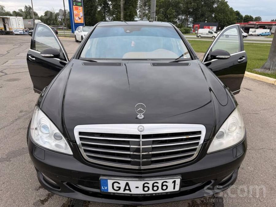 Melns Mercedes-Benz S 450 2007 Rīga, ar dzinēja tilpumu 4.70 L un nobraukumu 487 tūkst. km par 7200 €, foto 6 vietnē AUTOMOTO.COM.LV