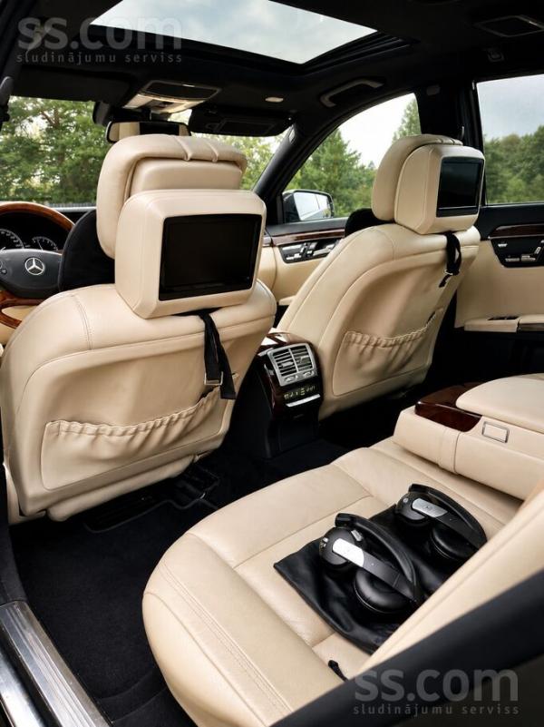 Melns Mercedes-Benz S 450 2009 Rīga, ar dzinēja tilpumu 4.00 L un nobraukumu 280 tūkst. km par 9300 €, foto 7 vietnē AUTOMOTO.COM.LV