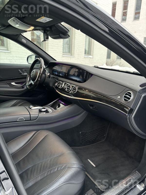 Black Mercedes-Benz S 450 2018 in Kuldiga, with an engine capacity of 3.00 L and mileage of 162 thousand km for 41900 €, photo 10 on AUTOMOTO.COM.LV