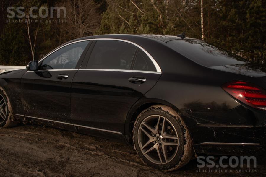 Black Mercedes-Benz S 450 2018 in Riga, with an engine capacity of 3.00 L and mileage of 192 thousand km for 39900 €, photo 6 on AUTOMOTO.COM.LV