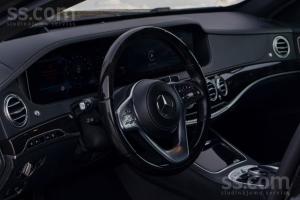 Black Mercedes-Benz S 450 2018 in Riga, with an engine capacity of 3.00 L and mileage of 192 thousand km for 39900 €, photo 9 on AUTOMOTO.COM.LV
