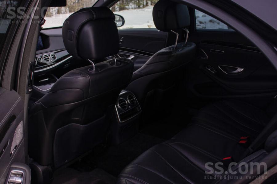 Black Mercedes-Benz S 450 2018 in Riga, with an engine capacity of 3.00 L and mileage of 192 thousand km for 39900 €, photo 11 on AUTOMOTO.COM.LV