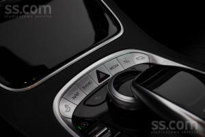 Black Mercedes-Benz S 450 2018 in Riga, with an engine capacity of 3.00 L and mileage of 192 thousand km for 39900 €, photo 15 on AUTOMOTO.COM.LV