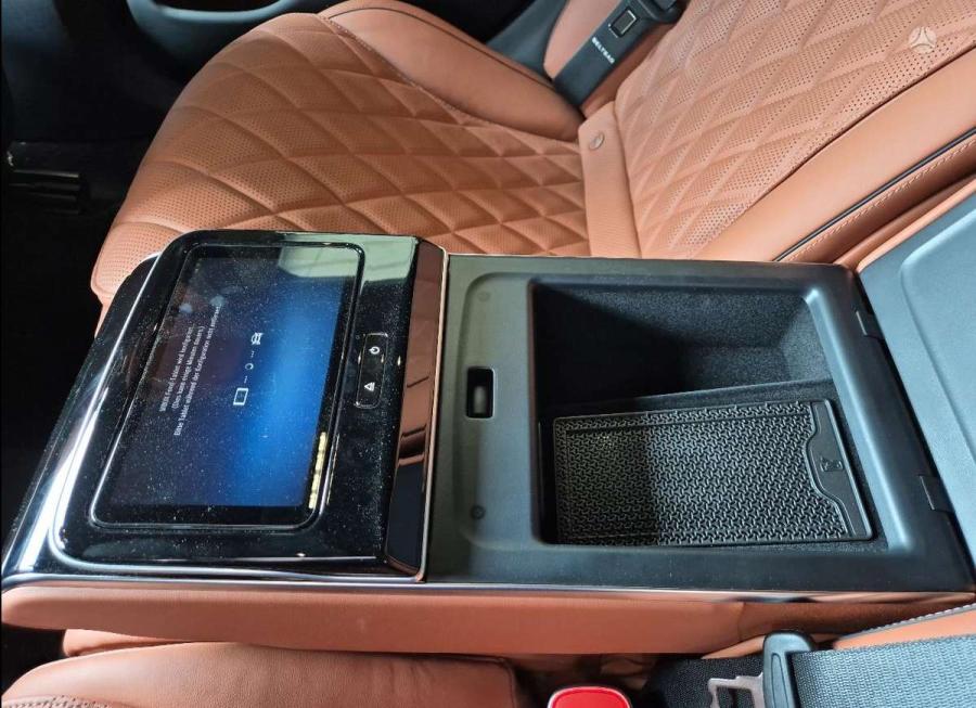 Black Mercedes-Benz S 450 2026 in Klaipeda, with an engine capacity of 2.99 L and mileage of 20 thousand km for 53500 €, photo 11 on AUTOMOTO.COM.LV