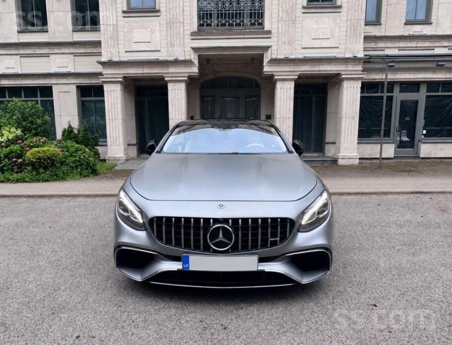 Grey Mercedes-Benz S 450 2018 in Riga, with an engine capacity of 3.00 L and mileage of 154 thousand km for 57900 €, photo 3 on AUTOMOTO.COM.LV