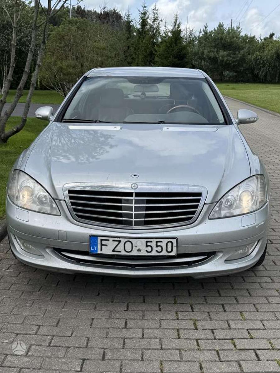 Pelēks Mercedes-Benz S 450 2008 Klaipėda, ar dzinēja tilpumu 4.66 L un nobraukumu 200 tūkst. km par 4000 €, foto 1 vietnē AUTOMOTO.COM.LV