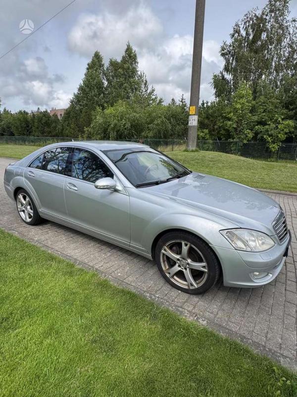 Pelēks Mercedes-Benz S 450 2008 Klaipėda, ar dzinēja tilpumu 4.66 L un nobraukumu 200 tūkst. km par 4000 €, foto 2 vietnē AUTOMOTO.COM.LV