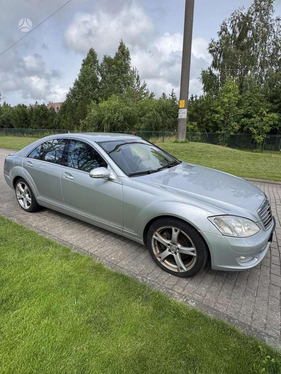 Pelēks Mercedes-Benz S 450 2008 Klaipėda, ar dzinēja tilpumu 4.66 L un nobraukumu 200 tūkst. km par 4000 €, foto 3 vietnē AUTOMOTO.COM.LV