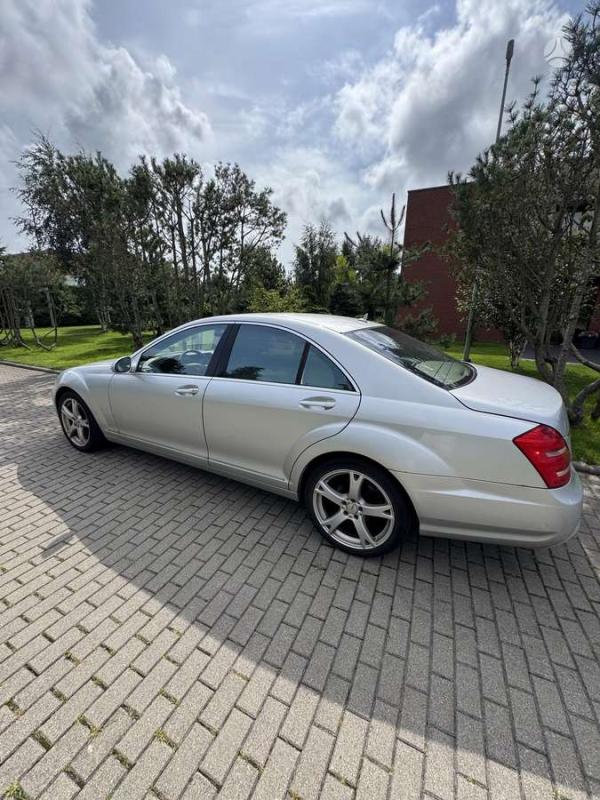 Pelēks Mercedes-Benz S 450 2008 Klaipėda, ar dzinēja tilpumu 4.66 L un nobraukumu 200 tūkst. km par 4000 €, foto 5 vietnē AUTOMOTO.COM.LV