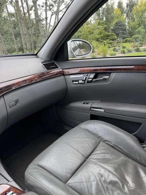 Pelēks Mercedes-Benz S 450 2008 Klaipėda, ar dzinēja tilpumu 4.66 L un nobraukumu 200 tūkst. km par 4000 €, foto 8 vietnē AUTOMOTO.COM.LV