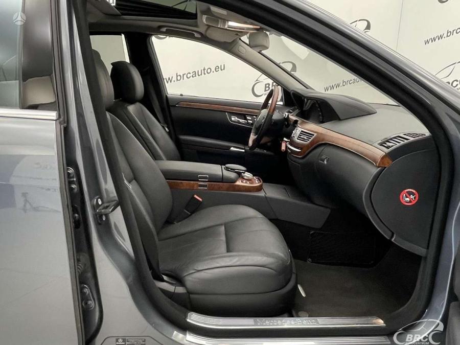 Pelēks Mercedes-Benz S 450 2007 Viļņa, ar dzinēja tilpumu 4.66 L un nobraukumu 211 tūkst. km par 7400 €, foto 6 vietnē AUTOMOTO.COM.LV