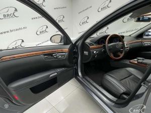 Pelēks Mercedes-Benz S 450 2007 Viļņa, ar dzinēja tilpumu 4.66 L un nobraukumu 211 tūkst. km par 7400 €, foto 24 vietnē AUTOMOTO.COM.LV