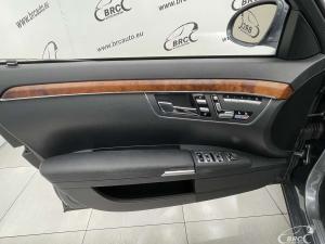 Pelēks Mercedes-Benz S 450 2007 Viļņa, ar dzinēja tilpumu 4.66 L un nobraukumu 211 tūkst. km par 7400 €, foto 25 vietnē AUTOMOTO.COM.LV