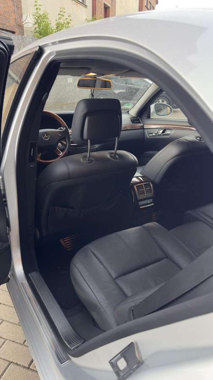 Pelēks Mercedes-Benz S 450 2009 Kauņa, ar dzinēja tilpumu 4.66 L un nobraukumu 363 tūkst. km par 9550 €, foto 8 vietnē AUTOMOTO.COM.LV