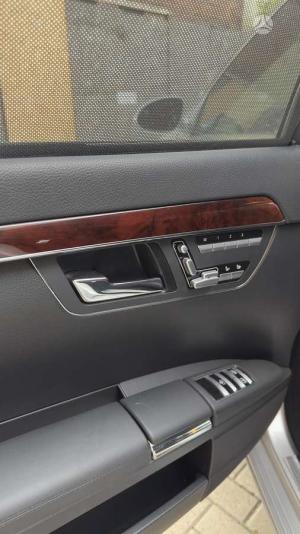 Pelēks Mercedes-Benz S 450 2009 Kauņa, ar dzinēja tilpumu 4.66 L un nobraukumu 363 tūkst. km par 9550 €, foto 9 vietnē AUTOMOTO.COM.LV