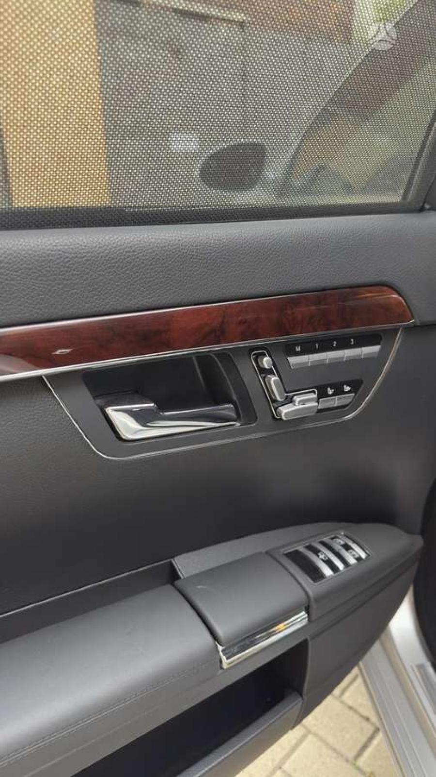 Pelēks Mercedes-Benz S 450 2009 Kauņa, ar dzinēja tilpumu 4.66 L un nobraukumu 363 tūkst. km par 9550 €, foto 9 vietnē AUTOMOTO.COM.LV