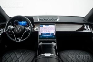Red Mercedes-Benz S 450 2021 in Tallinn, with an engine capacity of 3.00 L and mileage of 44 thousand km for 74899 €, photo 3 on AUTOMOTO.COM.LV