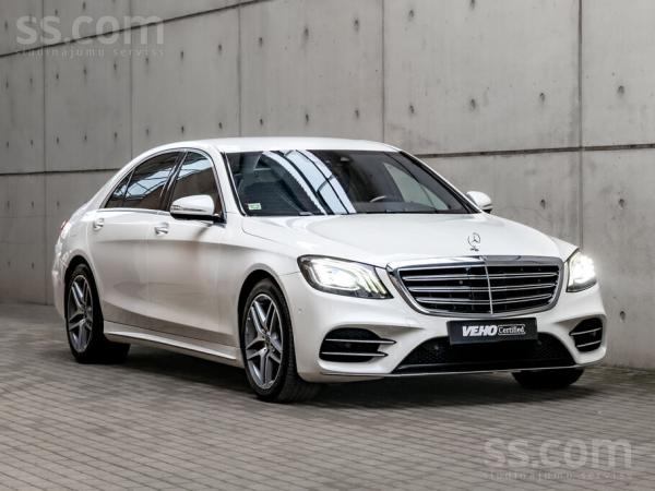 White Mercedes-Benz S 450 2019 in Riga, with an engine capacity of 3.00 L and mileage of 166 thousand km for 39900 €, photo 1 on AUTOMOTO.COM.LV