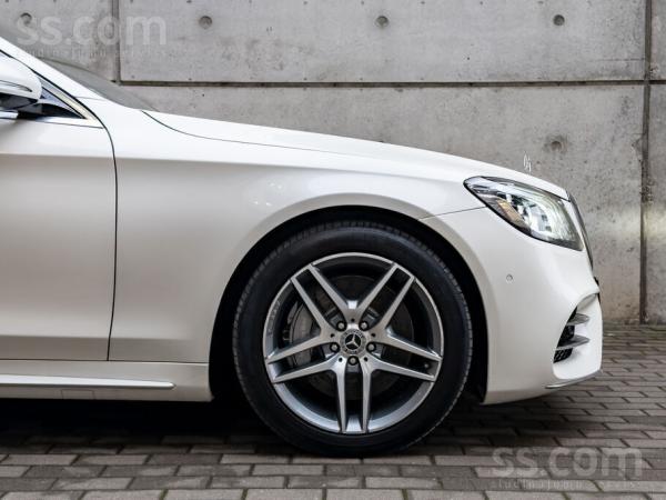 White Mercedes-Benz S 450 2019 in Riga, with an engine capacity of 3.00 L and mileage of 166 thousand km for 39900 €, photo 5 on AUTOMOTO.COM.LV