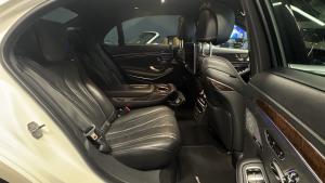 White Mercedes-Benz S 450 2019 in Riga, with an engine capacity of 3.00 L and mileage of 168 thousand km for 42990 €, photo 15 on AUTOMOTO.COM.LV