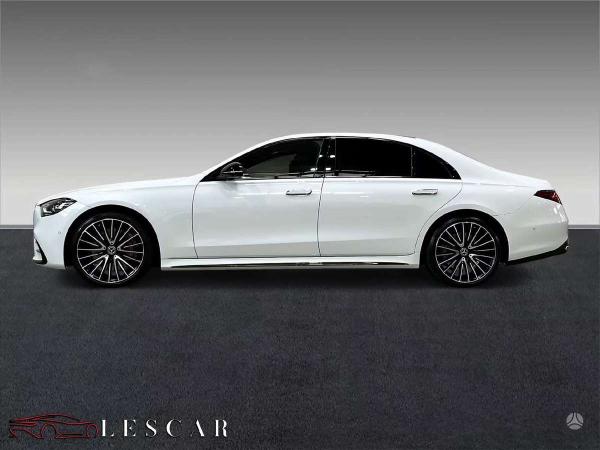 Balts Mercedes-Benz S 450 2025 Viļņa, ar dzinēja tilpumu 2.99 L un nobraukumu 15 tūkst. km par 130000 €, foto 3 vietnē AUTOMOTO.COM.LV