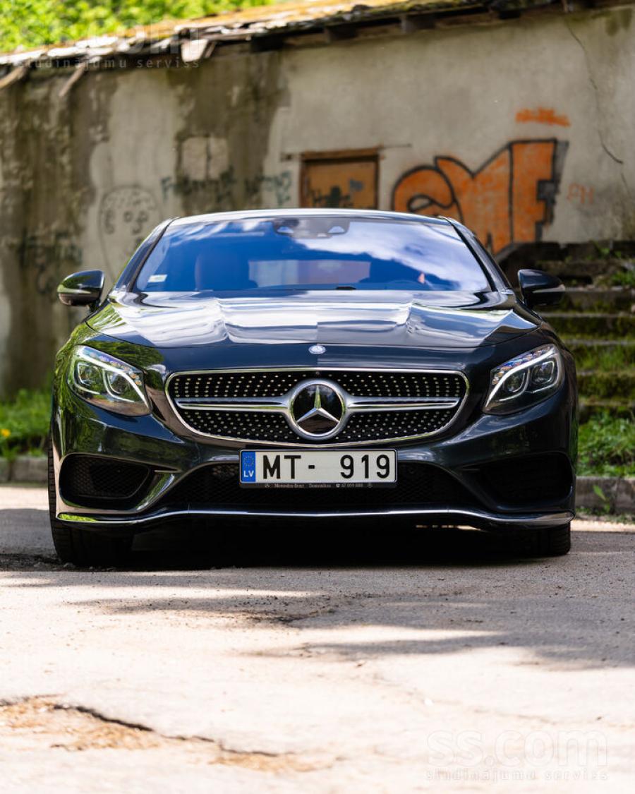 Black Mercedes-Benz S 500 2014 in Riga, with an engine capacity of 4.70 L and mileage of 157 thousand km for 41000 €, photo 3 on AUTOMOTO.COM.LV