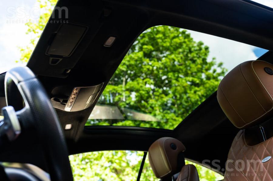 Black Mercedes-Benz S 500 2014 in Riga, with an engine capacity of 4.70 L and mileage of 157 thousand km for 41000 €, photo 13 on AUTOMOTO.COM.LV