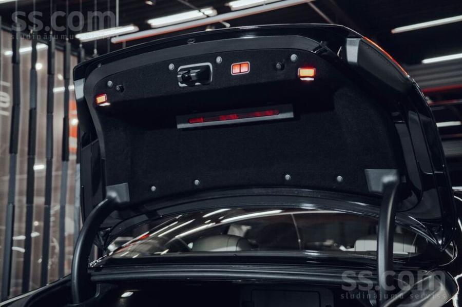 Melns Mercedes-Benz S 500 2015 Rīga, ar dzinēja tilpumu 4.60 L un nobraukumu 64 tūkst. km par 55000 €, foto 32 vietnē AUTOMOTO.COM.LV