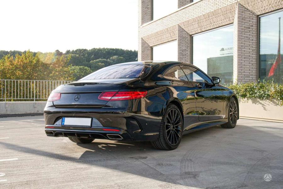 Black Mercedes-Benz S 500 2015 in Vilnius, with an engine capacity of 4.66 L and mileage of 323 thousand km for 24999 €, photo 7 on AUTOMOTO.COM.LV