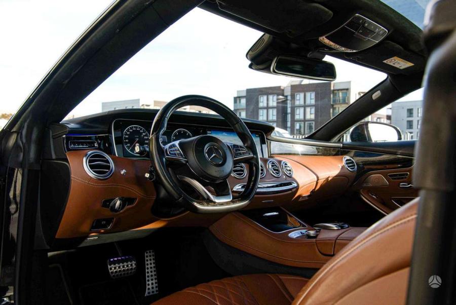 Black Mercedes-Benz S 500 2015 in Vilnius, with an engine capacity of 4.66 L and mileage of 323 thousand km for 24999 €, photo 23 on AUTOMOTO.COM.LV