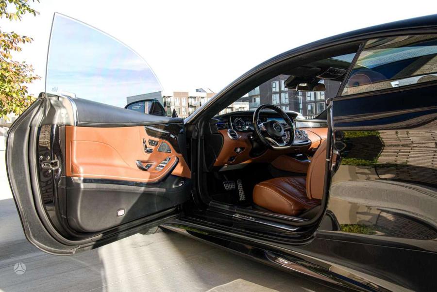 Black Mercedes-Benz S 500 2015 in Vilnius, with an engine capacity of 4.66 L and mileage of 323 thousand km for 24999 €, photo 24 on AUTOMOTO.COM.LV