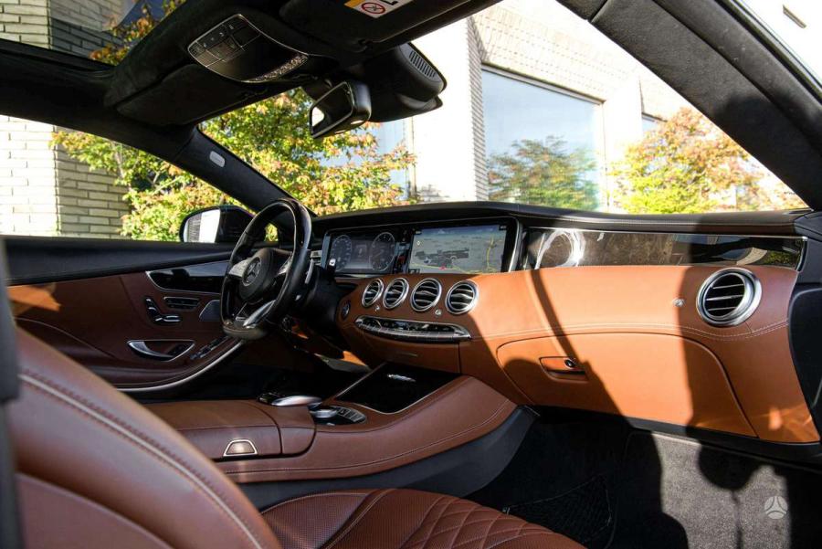 Black Mercedes-Benz S 500 2015 in Vilnius, with an engine capacity of 4.66 L and mileage of 323 thousand km for 24999 €, photo 26 on AUTOMOTO.COM.LV
