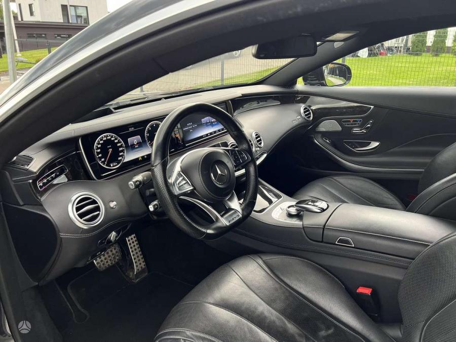 Black Mercedes-Benz S 500 2016 in Tartu, with an engine capacity of 4.66 L and mileage of 173 thousand km for 36500 €, photo 15 on AUTOMOTO.COM.LV