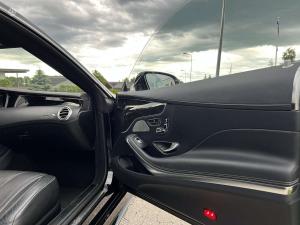 Black Mercedes-Benz S 500 2016 in Tartu, with an engine capacity of 4.66 L and mileage of 173 thousand km for 36500 €, photo 17 on AUTOMOTO.COM.LV